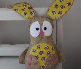 Rabbit Felt Toy (yellow) - Gift, Bunny on Luulla