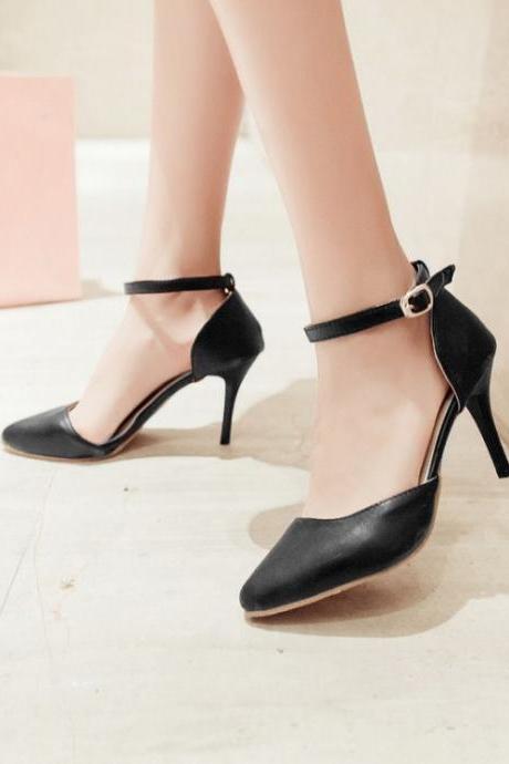 Homecoming Heels on Luulla